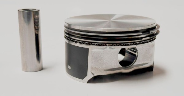 Piston for Morgan Plus Four & Roadster 2.0 Duratec - AODA